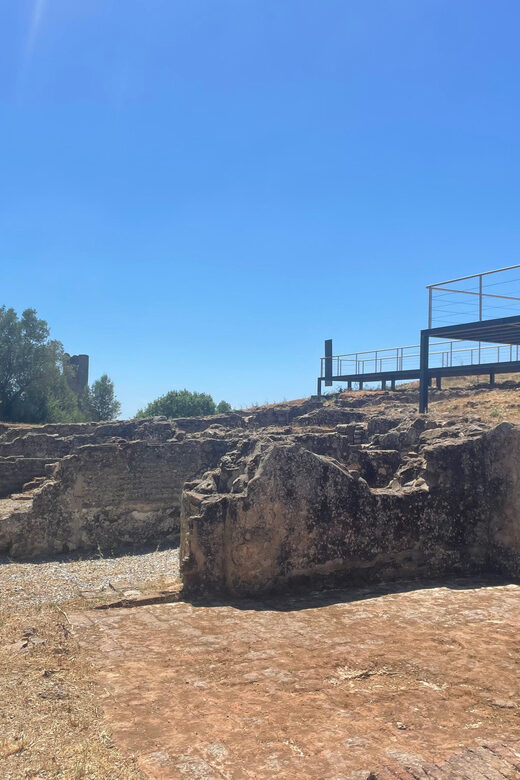 From Évora or Montemor: Visit to Castle of Montemor-o-Novo - FAQ