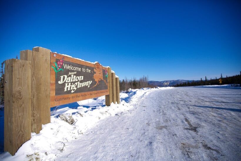 From Fairbanks: Northern Lights and Arctic Circle Tour - Transportation & Group Size