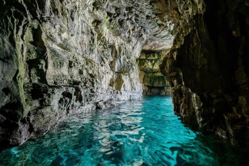 From Fazana: Sea caves, hidden island, cliffs and more... - FAQ