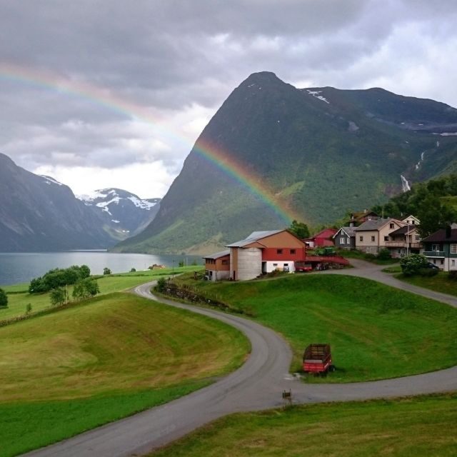 From Fjærland - Fjord Cruise to Balestrand one-way - Key Points
