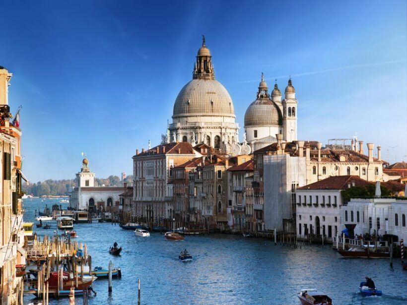 From Florence: Explore Venice in a Full Day Tour by Train - The Transportation and Group Experience