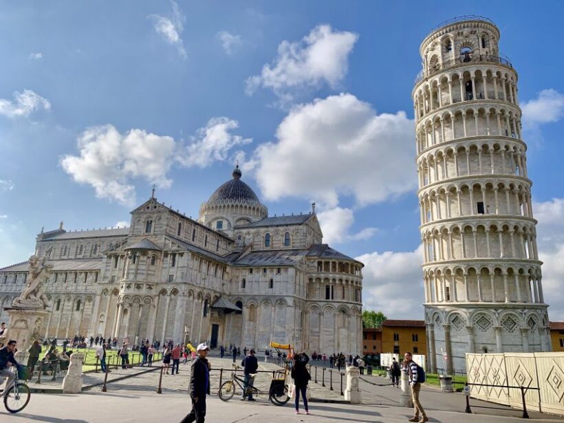 From Florence: Private Day Tour to Pisa and Cinque Terre - Exploring Pisa’s marvels