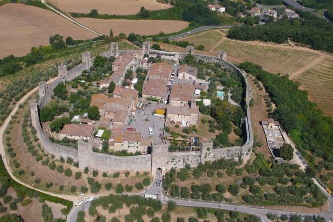 From Florence to Siena - San Gimignano & Pisa by private minivan - Discovering Tuscany’s Treasures in a Day