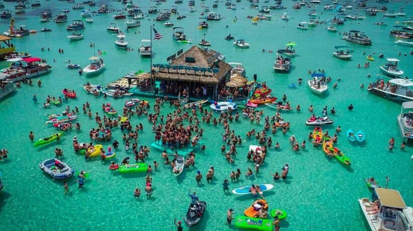 From Fort Walton Beach: Crab Island Excursion - Key Points
