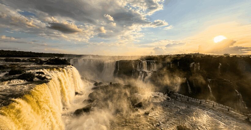 From Foz do Iguaçu: Sunset at the Falls - Key Points