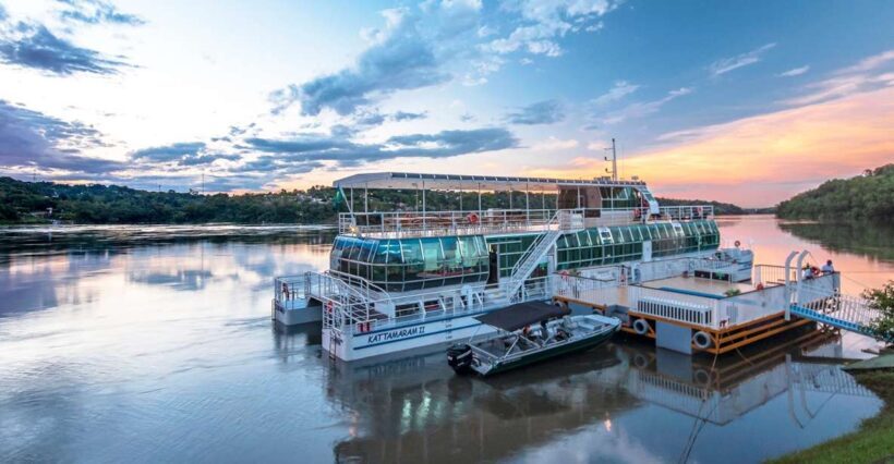 From Foz do Iguaçu: Sunset Catamaran Tour with Meal - An Honest, In-Depth Look at the Sunset Catamaran Tour