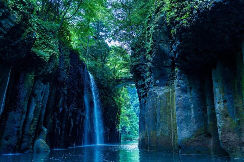 From Fukuoka: Mythical Takachiho Day Trip by PRIVATE Bus - Key Points