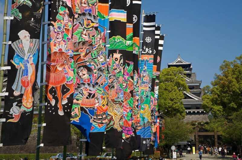 From Fukuoka: Private Mount Aso & Kumamoto Castle Day Trip - Strolling Through the Castle Gardens