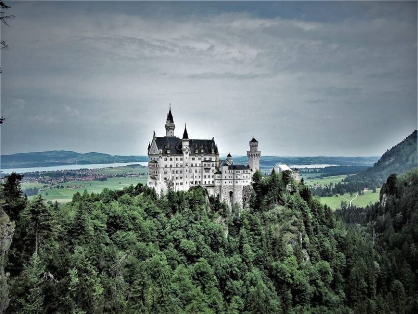 From Füssen: Neuschwanstein & Linderhof Castles Private Tour - Practical Details That Matter