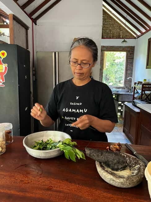 From Garden to Table: Indonesian Cooking Class in Yogyakarta - Practical Details