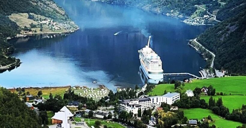 From Geiranger: Dalsnibba & Eagle Road Private Tour & Picnic - Practical Details and Considerations