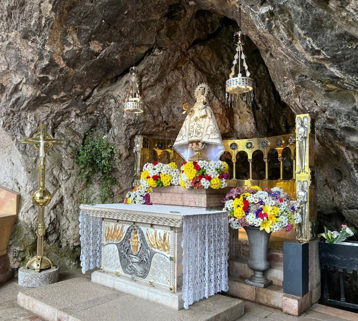 From Gijón or Oviedo: Covadonga Lakes & Sanctuary and Cangas - A Complete Guide to the Covadonga Lakes & Sanctuary Tour