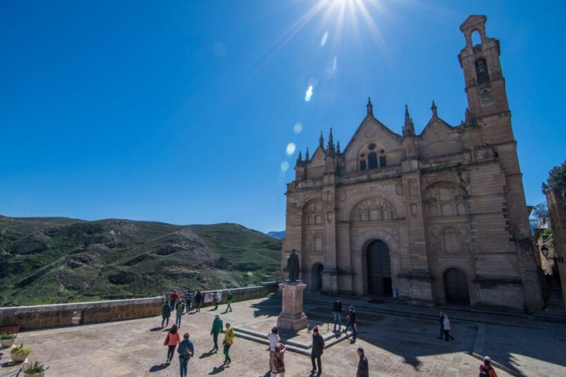 From Granada: Torcal & Antequera Dolmens Archaeological Tour - Discovering the Hidden Gems Near Granada: Torcal & Antequera Dolmens Archaeological Tour