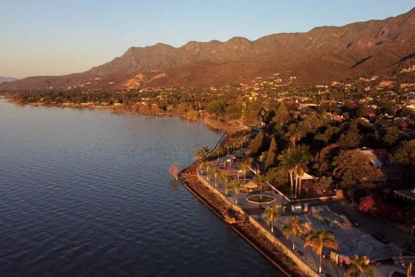 From Guadalajara: Chapala Lake & Ajijic Tour - Who Should Consider This Tour?