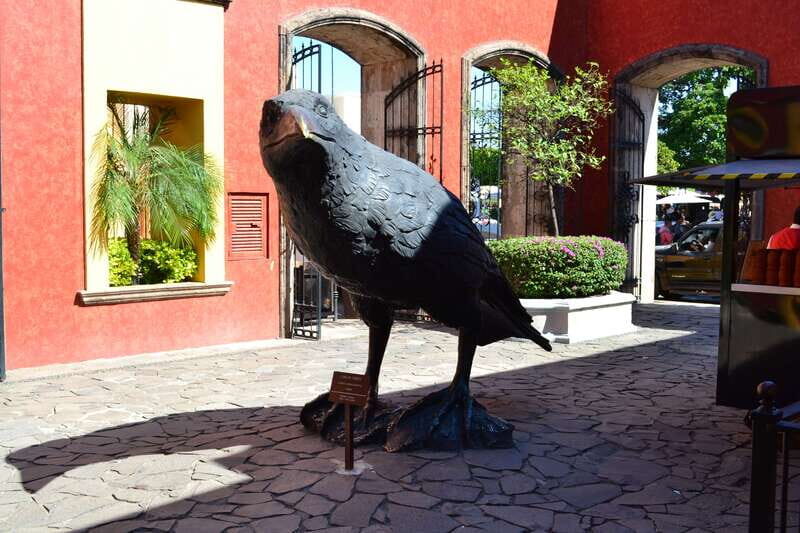 From Guadalajara: Town of Tequila & Jose Cuervo Factory Tour - Free Time and Local Flavors