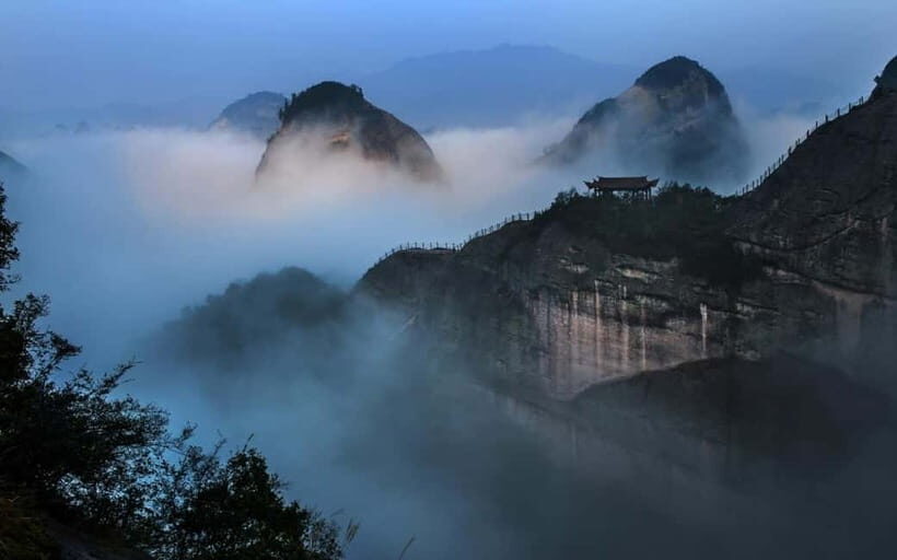 From Guilin: Danxia Peaks & Guangxi-Hunan Tribal Trails Tour - A Scenic Start: Guilin to Bajiao Village
