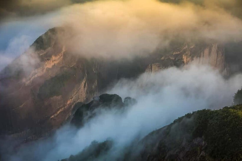 From Guilin: Danxia Peaks & Guangxi-Hunan Tribal Trails Tour - A Tasty Cultural Break: Yao Minority Lunch