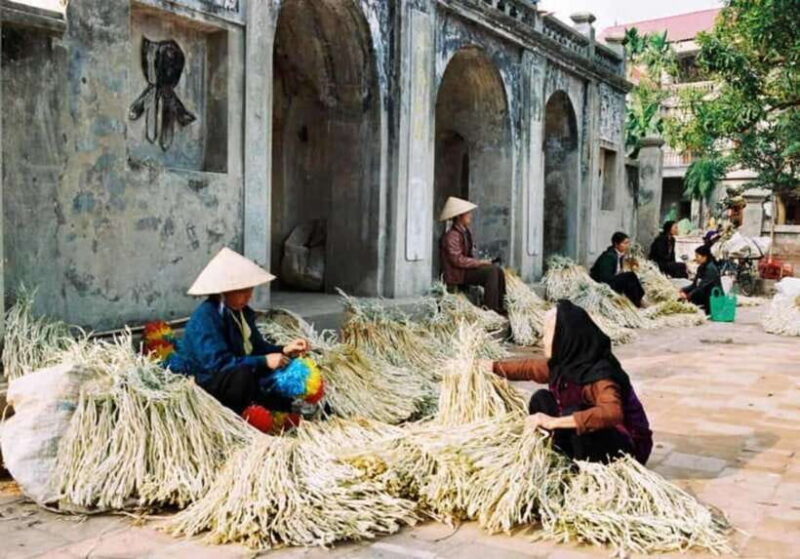 From Ha Noi: Conical Hat and Incense-Making Villages Tour - Key Points