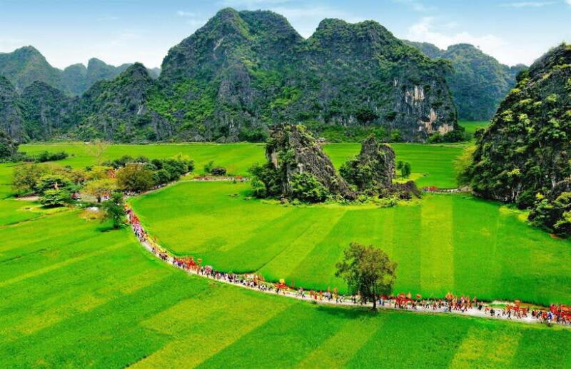 From Ha Noi: Hoa Lu, Trang An, Mua Cave Tour Daily Full Day - Who Will Enjoy This Tour?