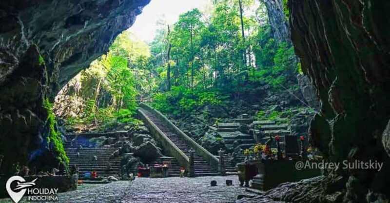 From Ha Noi: Perfume Pagoda  A Pagoda In Deep In A Cave - Key Points