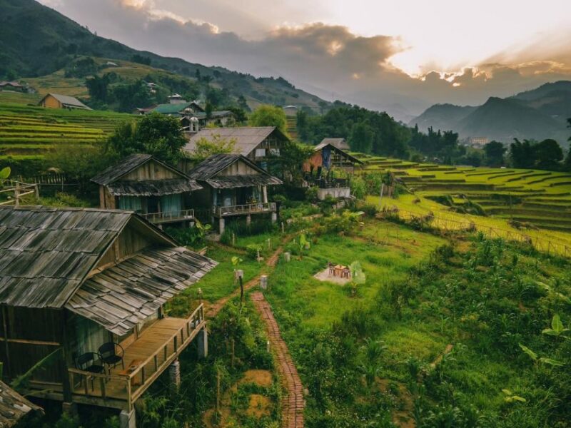 From Hanoi: 2-day Sapa luxury ethnic homestay tour - Key Points