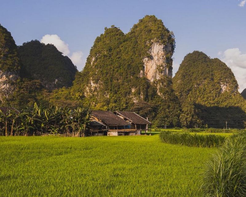 From Hanoi: 3-Day Ba Be Lake & Ban Gioc Falls Private Tour - The Balance Between Adventure and Comfort