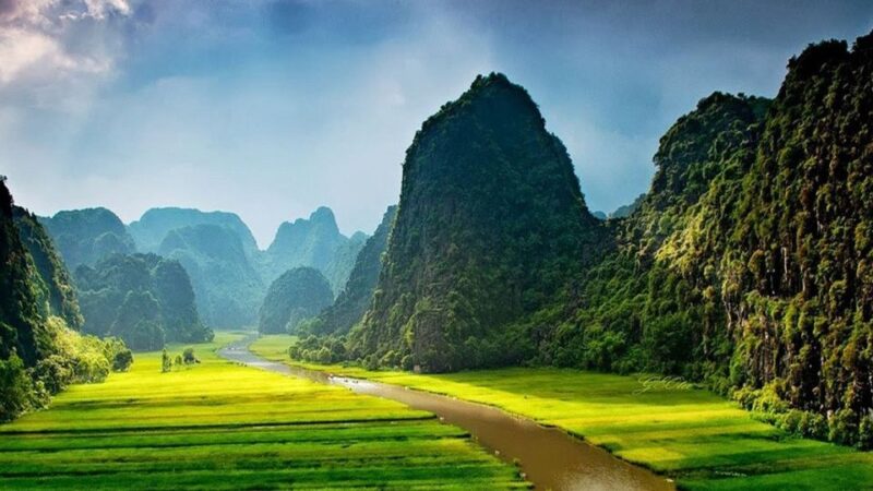 From Hanoi: 3-Day Trip to Ninh Binh with Ha Long bay Cruise - An Introduction to the Tour: Scenic, Comfortable, and Culturally Rich