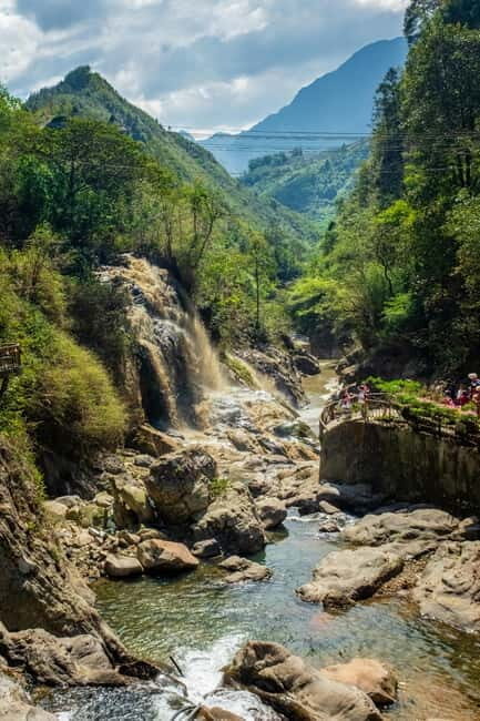 From Hanoi: 4-Day Moc Chau Tea Plantation and Waterfall Tour - Key Points