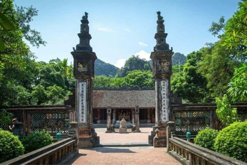 From Hanoi : 4-day Ninh Binh-Halong Bay Cruise with Balcony - Who Should Consider This Tour?