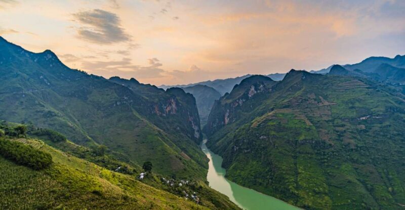 From Hanoi: 4-Day Panorama Of Ha Giang Loop Private Tour - What Makes This Tour Stand Out