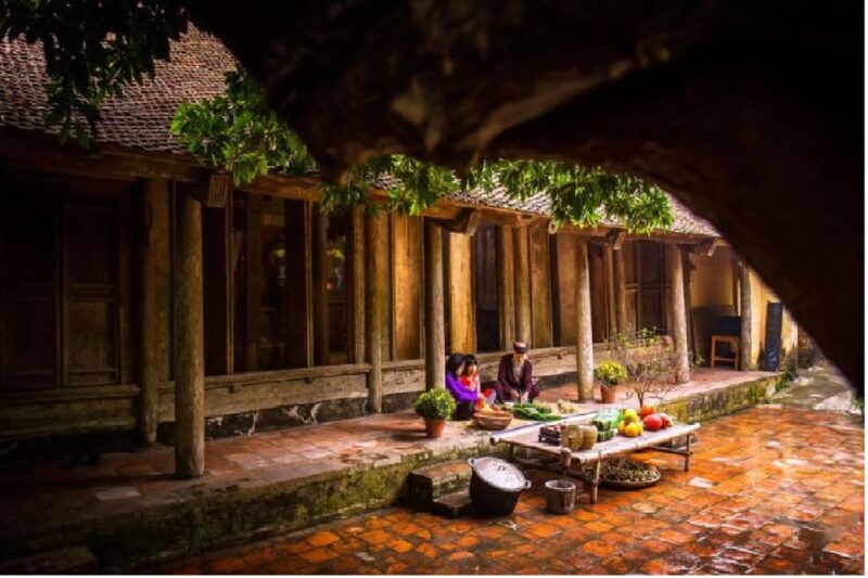 From Hanoi: Duong Lam Ancient Village Day Tour with Lunch - Discovering Duong Lam: An Authentic Day Trip from Hanoi