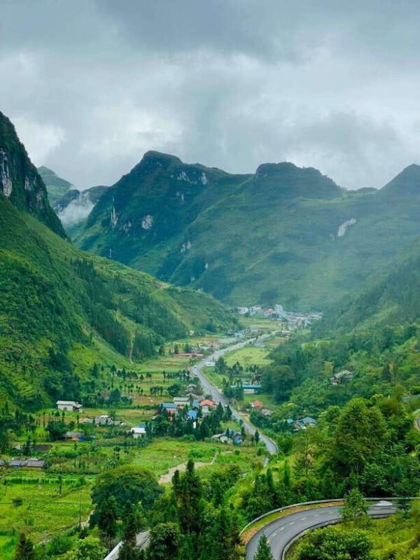 From Hanoi: Ha Giang 3-day group motorcycle tour - Riding Experience and Group Dynamics