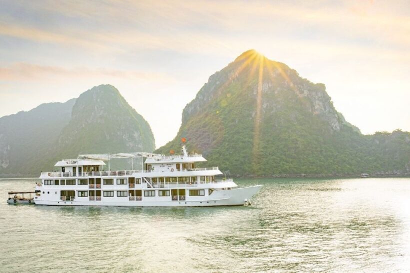 From Hanoi: Ha Long Bay 3-Day 5 Star Cruise with Balcony - Authentic Insights from Reviews