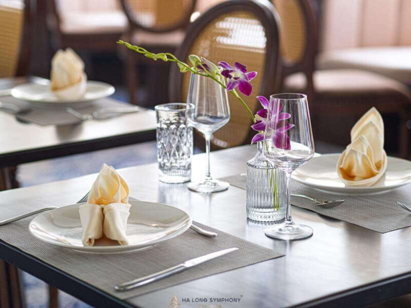 [From Hanoi] Ha Long Bay Day Cruise, Kayak, & Buffet Lunch - Visiting Ti Top Island and Sunset Cruising