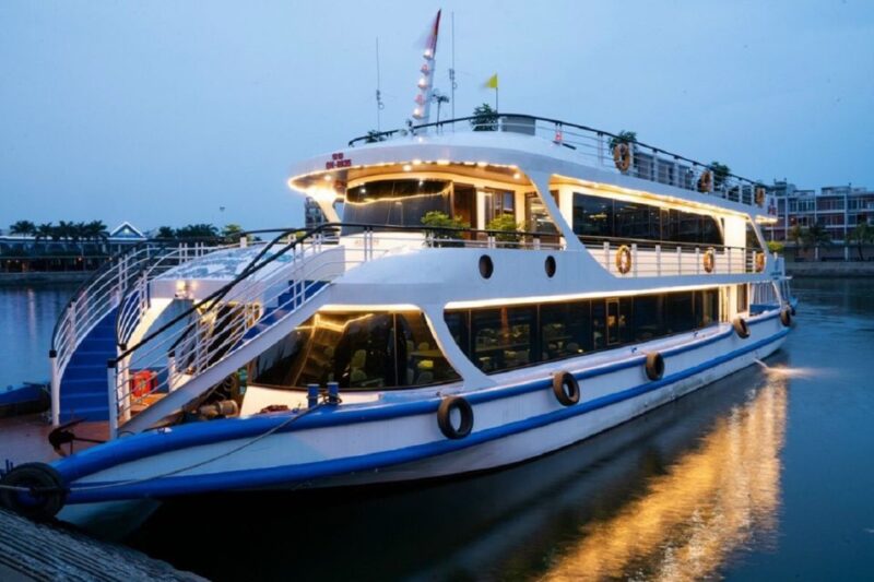 From Hanoi: Ha Long Bay Luxury Cruise Day Tour with Jacuzzi - Authentic Experiences and Practical Details