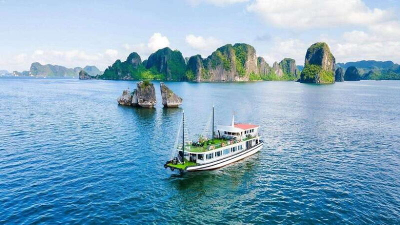 From Hanoi: Ha Long Bay Luxury Day Cruise with Food & Kayak - Summing Up: Is This Tour Right for You?