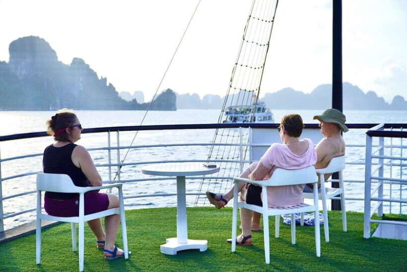 From Hanoi: Ha Long Bay Save-Cost Tours - Big & Small Groups - Who Should Consider This Tour?