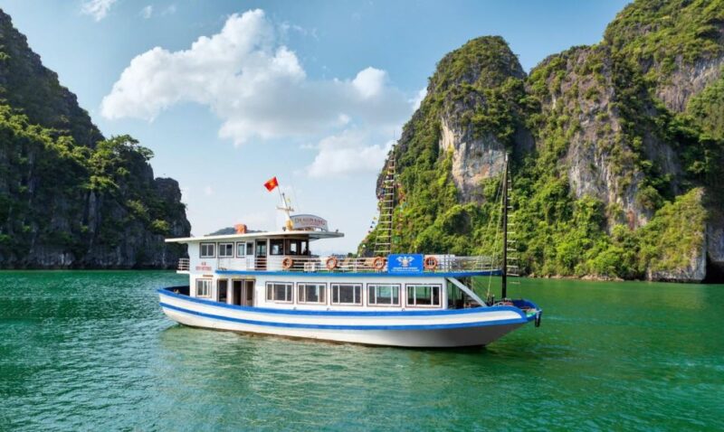 From Hanoi: Halong Bay Deluxe Cruise Day Trip - A Journey Through Halong Bay’s Highlights
