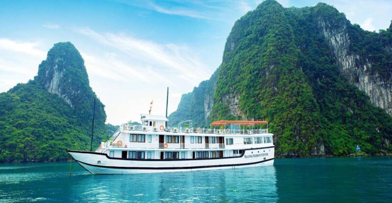 From Hanoi: Halong Explorer 3-Day Deluxe Cruise - Who Is This Trip Best For?