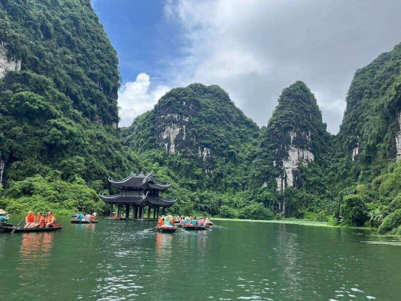 From Hanoi: Hoa Lu, Bai Dinh, Trang An, Tam Coc and Mua Cave - Key Points