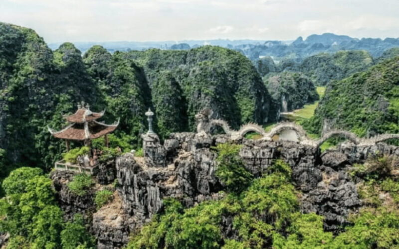 From Hanoi: Hoa Lu, Tam Coc, and Mua Cave Day Trip - What We Like About This Tour