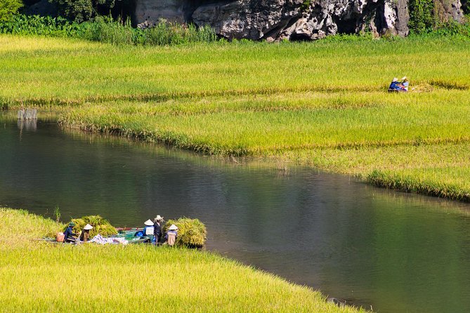 From Hanoi: Hoa Lu - Tam Coc boating - Cycling & Mua Cave visit - Value and Practicality