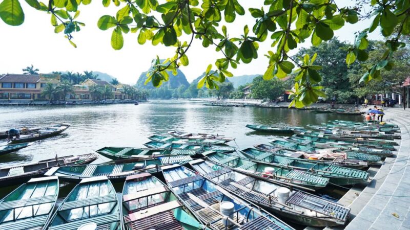 From Hanoi: Hoa Lu & Tam Coc with Buffet lunch & Cycling - Key Points