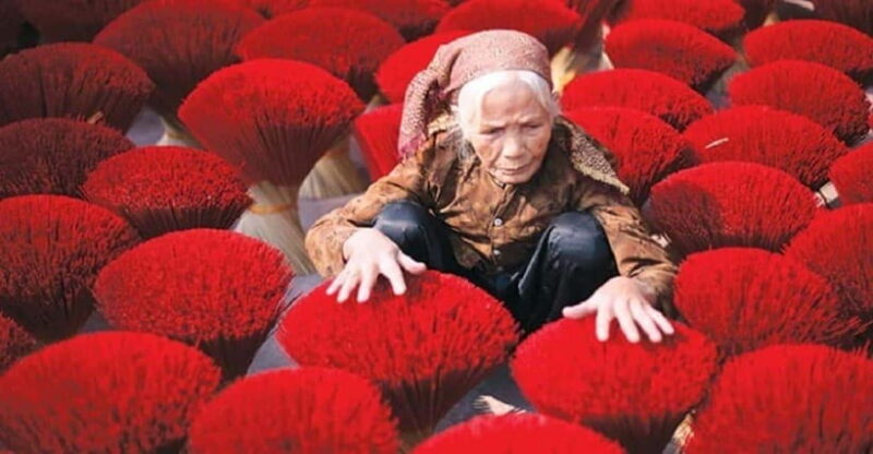 From Hanoi: Incense Village and Hat Making Village Half Day - Discovering Vietnam’s Traditional Crafts: A Half-Day Tour from Hanoi