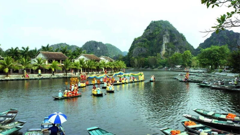 From Hanoi : Ninh Binh Day Trip by Limousine with Lunch - Key Points