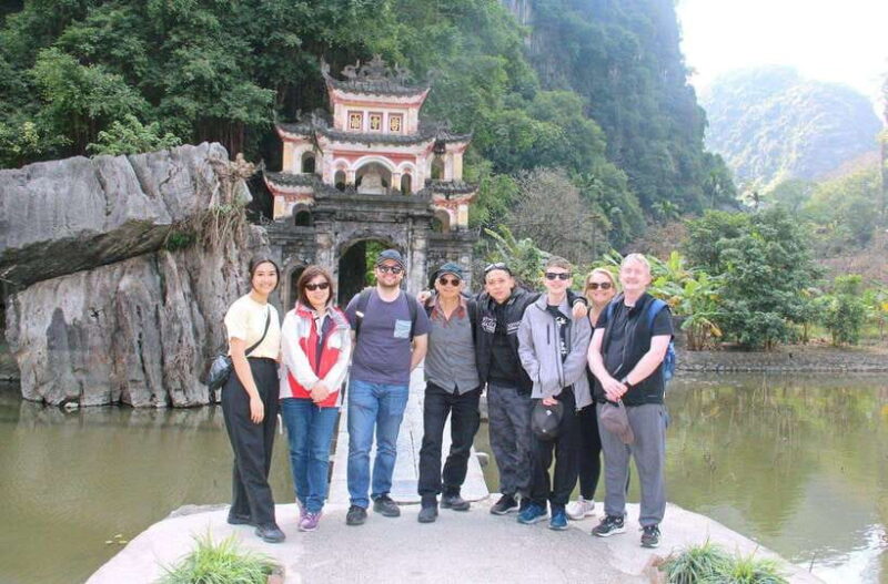 From Hanoi: Ninh Binh, Hoa Lu, Tam Coc boat trip & Mua cave - FAQ