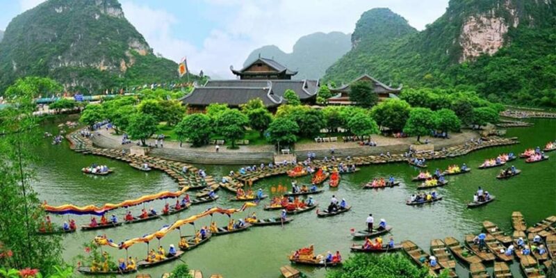 From Hanoi: Ninh Binh, Hoa Lu, Trang An, Mua Cave Day Trip - Practical Considerations and Tips