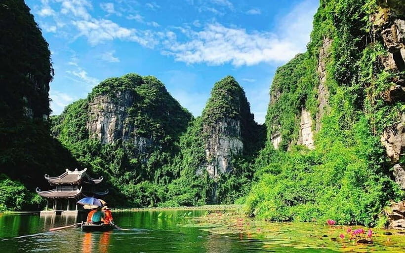 From Hanoi/NinhBinh: HoaLu-Bai Din- TrangAn- MuaCave-BichDon - Practical Details and Tips