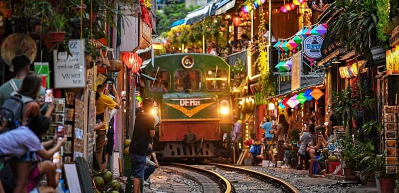 From Hanoi: Old Quarter Beer Crawl with Drinks and Guide - What to Expect from the Hanoi Old Quarter Beer Crawl