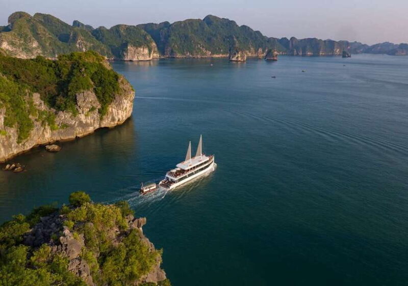 From Hanoi or Halong: Halong Bay Day Cruise - What’s Included and What’s Not